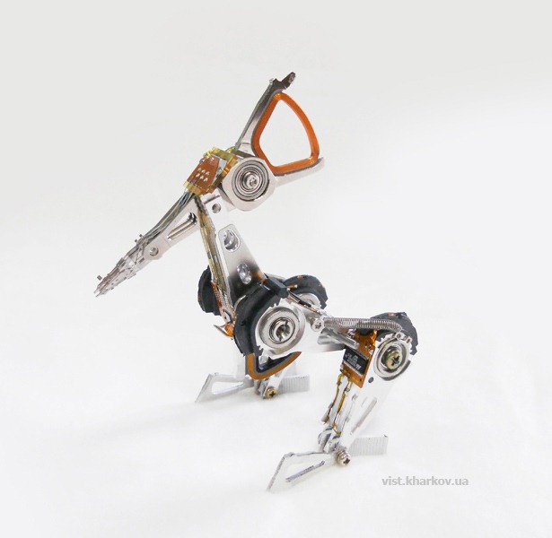 Toys From Hard Drive Parts | Amusing Planet